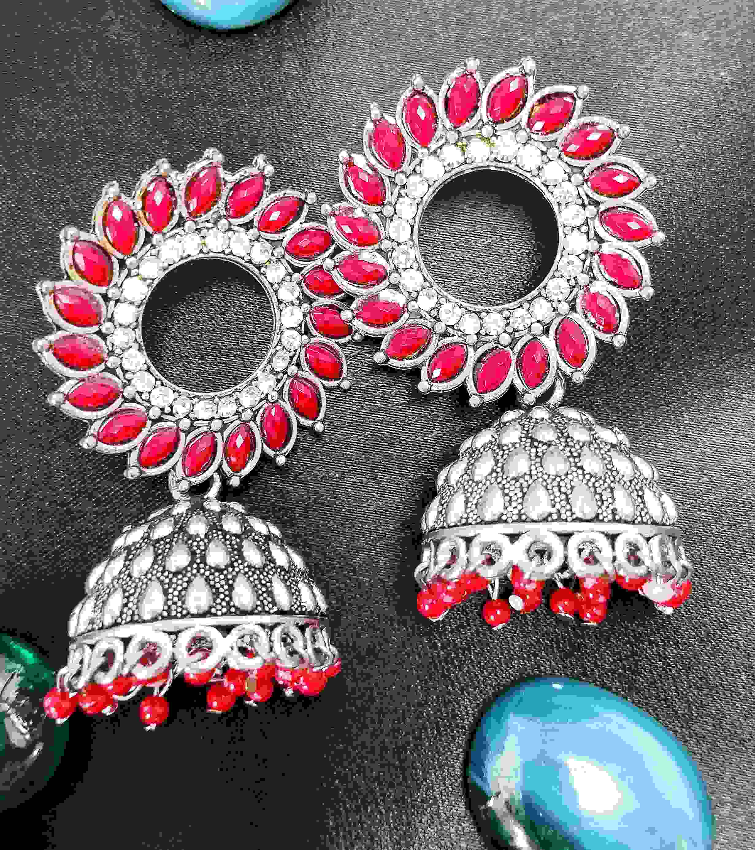 Red Jhumka Pari Online